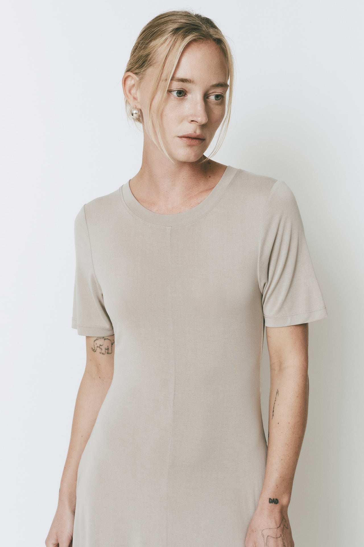 Minimalist Dresses - Shop The Perfect Simple, Elegant Dress – Rue Sophie